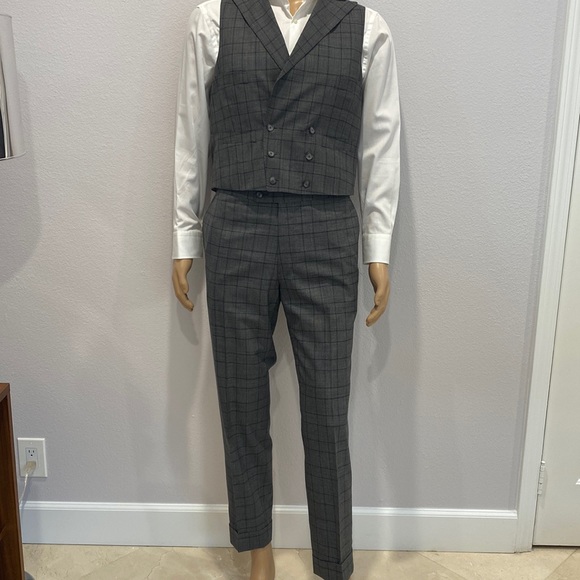 Phineas Cole | Suits & Blazers | Mens Phineas Cole Vest Suit In Size ...